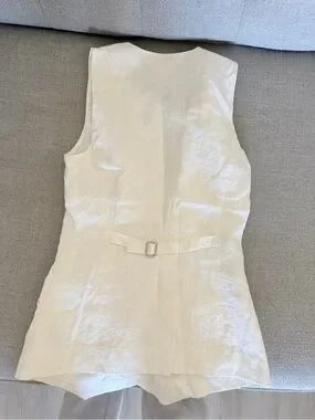 Helsa | Tops | Helsa Cream Buttonfront Linen Top | Poshmark
